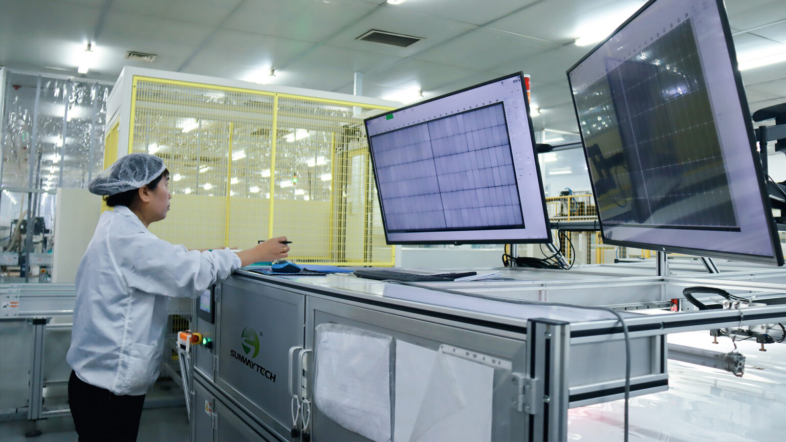 A Comprehensive Guide to Solar Panel Manufacturing Process - Sunway Solar